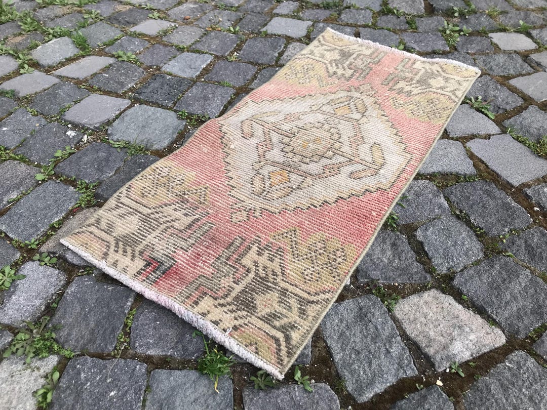 Turkish Handmade Small Bath Mat Rug – Rustic Boho Bathroom Accent ...