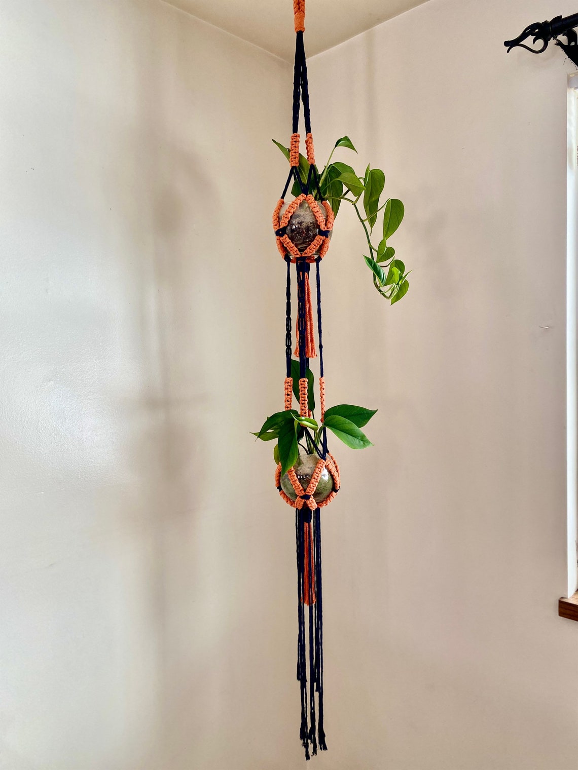 Double Pot Macramé Plant Hanger (customizable) - Etsy