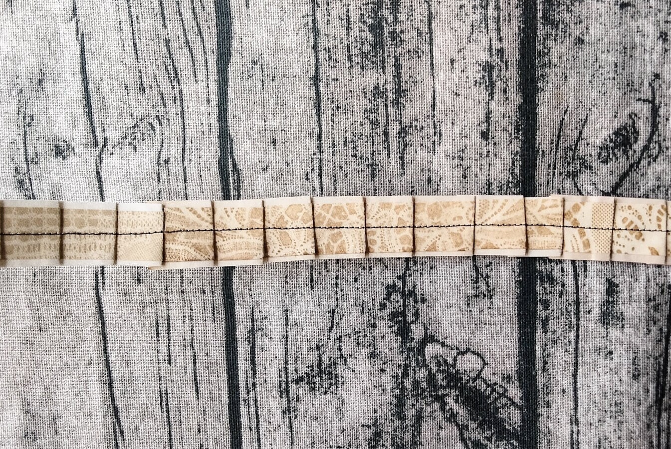 18" Neutral Lace Paper Ruffle Rolls, Book Pages, Tea Dyed Paper, Sewn ...