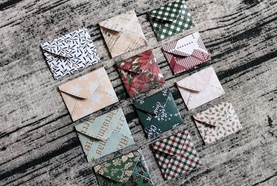 Mystery Set of 12 Mini Christmas Envelopes With Mini Cards, Mini ...