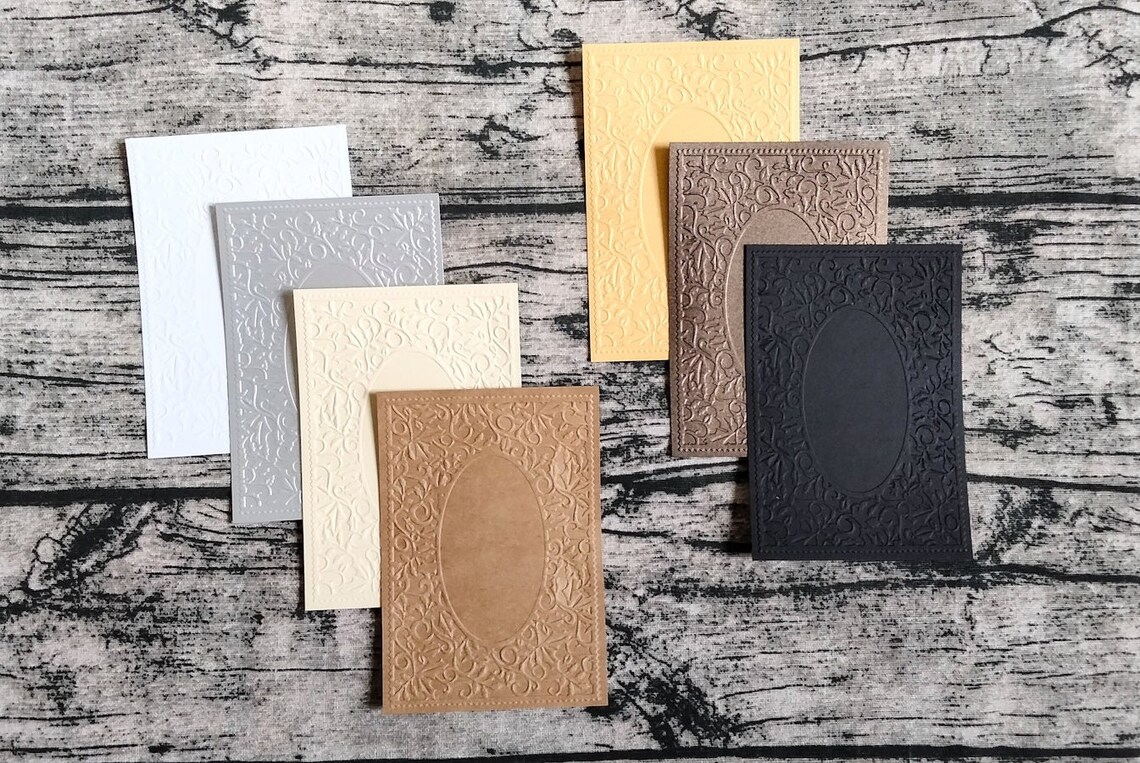 Set of 5 Embossed Christmas Holly Frame Card Toppers - Etsy