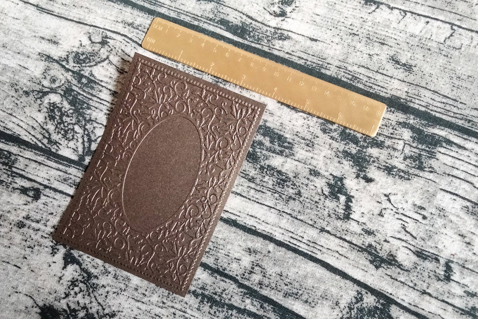 Set of 5 Embossed Christmas Holly Frame Card Toppers - Etsy