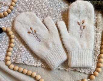 Embroidered Mittens - Etsy