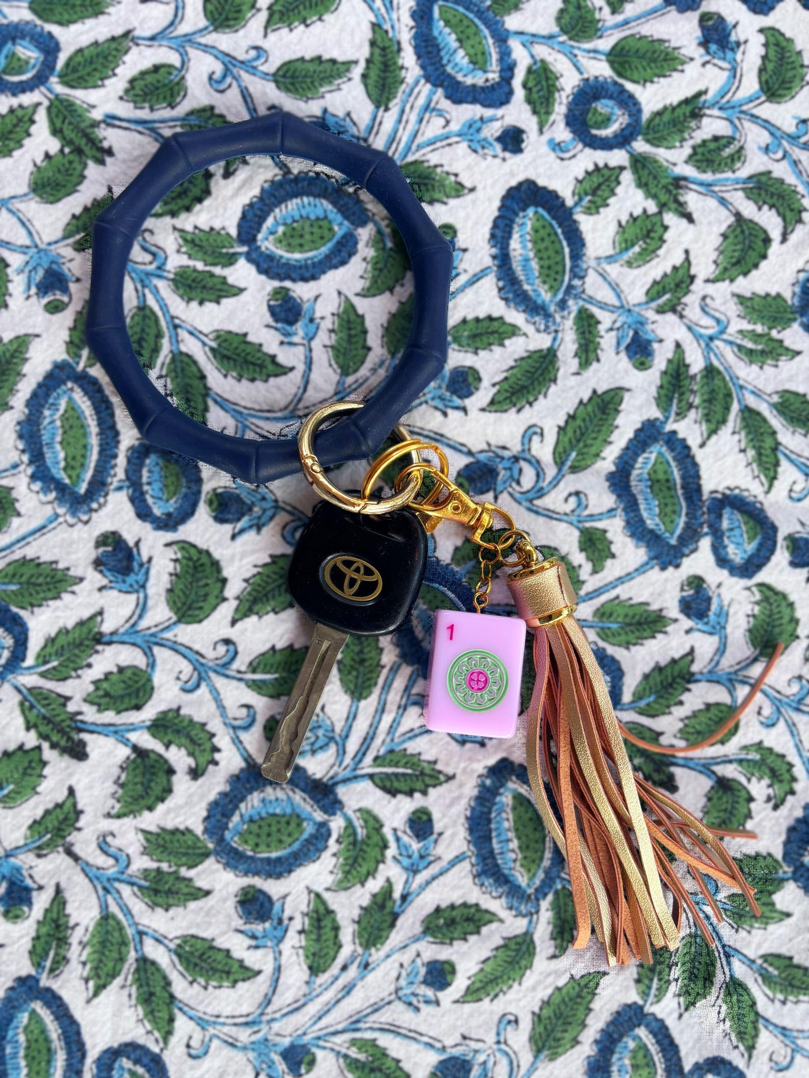 MAHJONG TILE KEYCHAIN!!! Mahjong Tile Keychain!!! Perfect for Your ...