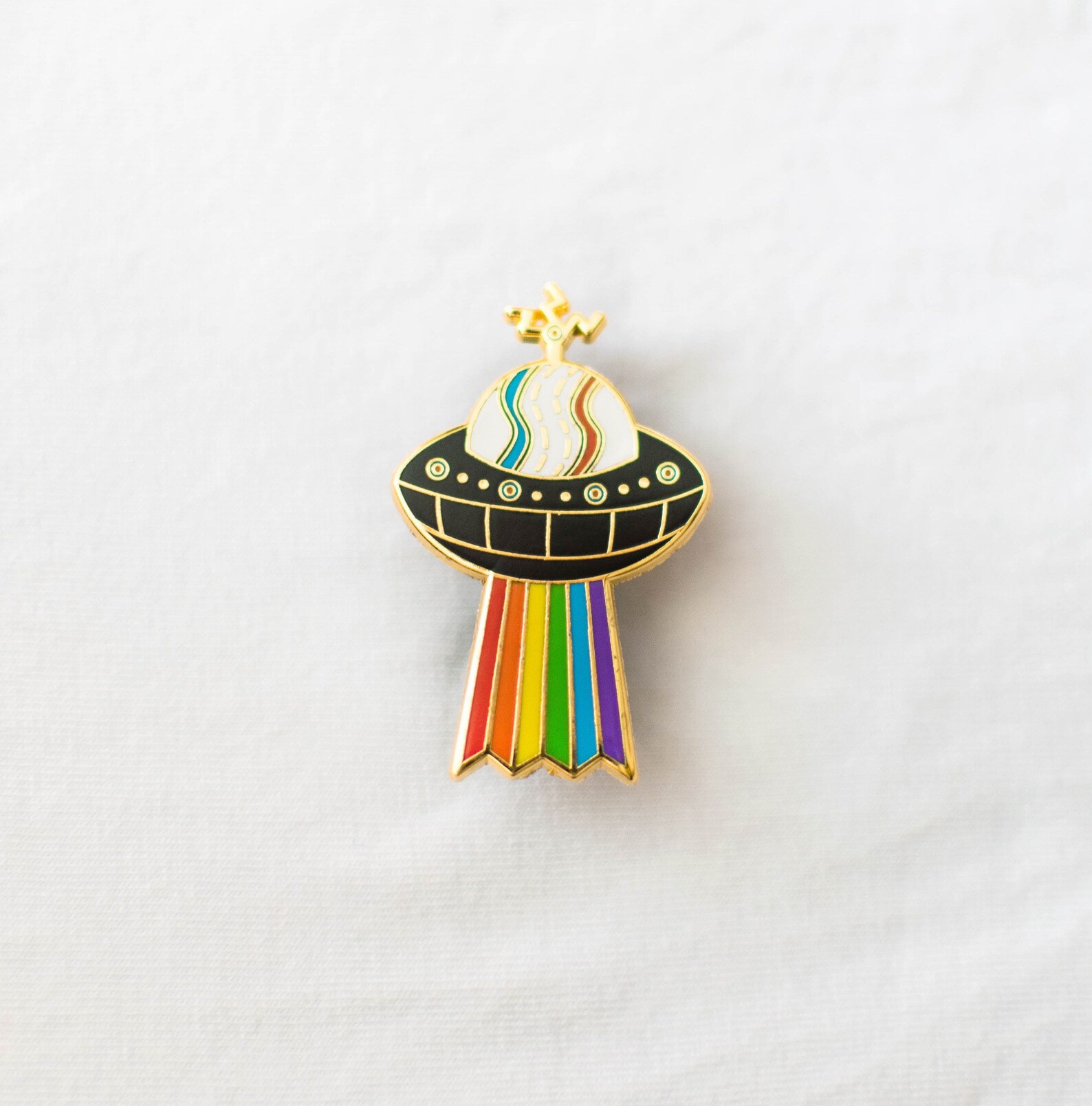 Rainbow UFO Pin Pride Pin Rainbow Pin Enamel Ufo Pin - Etsy