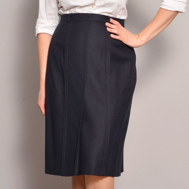 Size 8 Pure Wool Skirt Navy Blue Basler Skirt 80s Dark Skirts High Rise ...