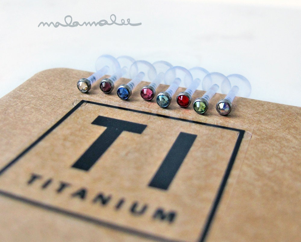 Tiny 2.5mm Titanium Flat Back Earrings. Flexible Bioplast Bar - Etsy