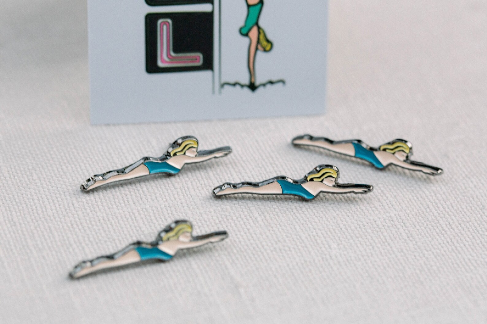 Mesa Arizona Diving Lady Enamel Pin - Etsy