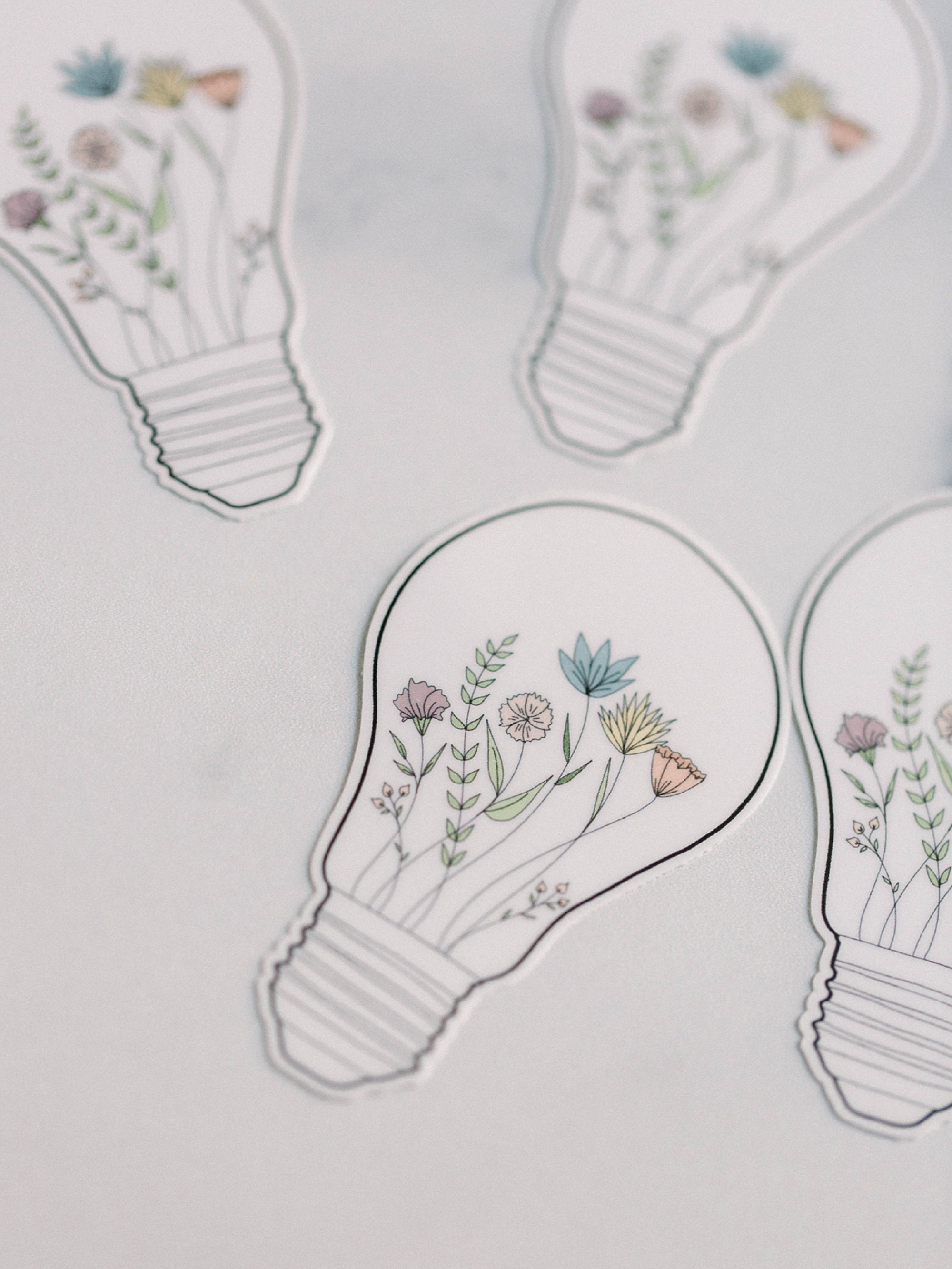 Bright Idea Floral Light Bulb Vinyl Sticker - Etsy Sweden