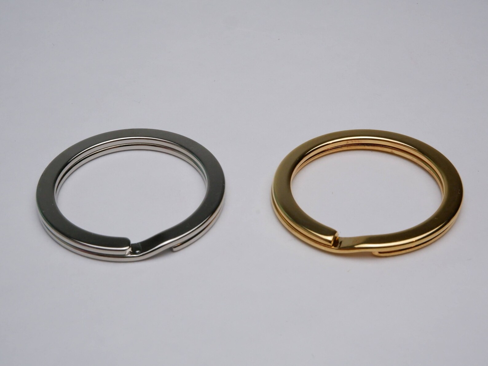 Flat Split Keyrings Brass Plated 30mm/38mm - Etsy UK
