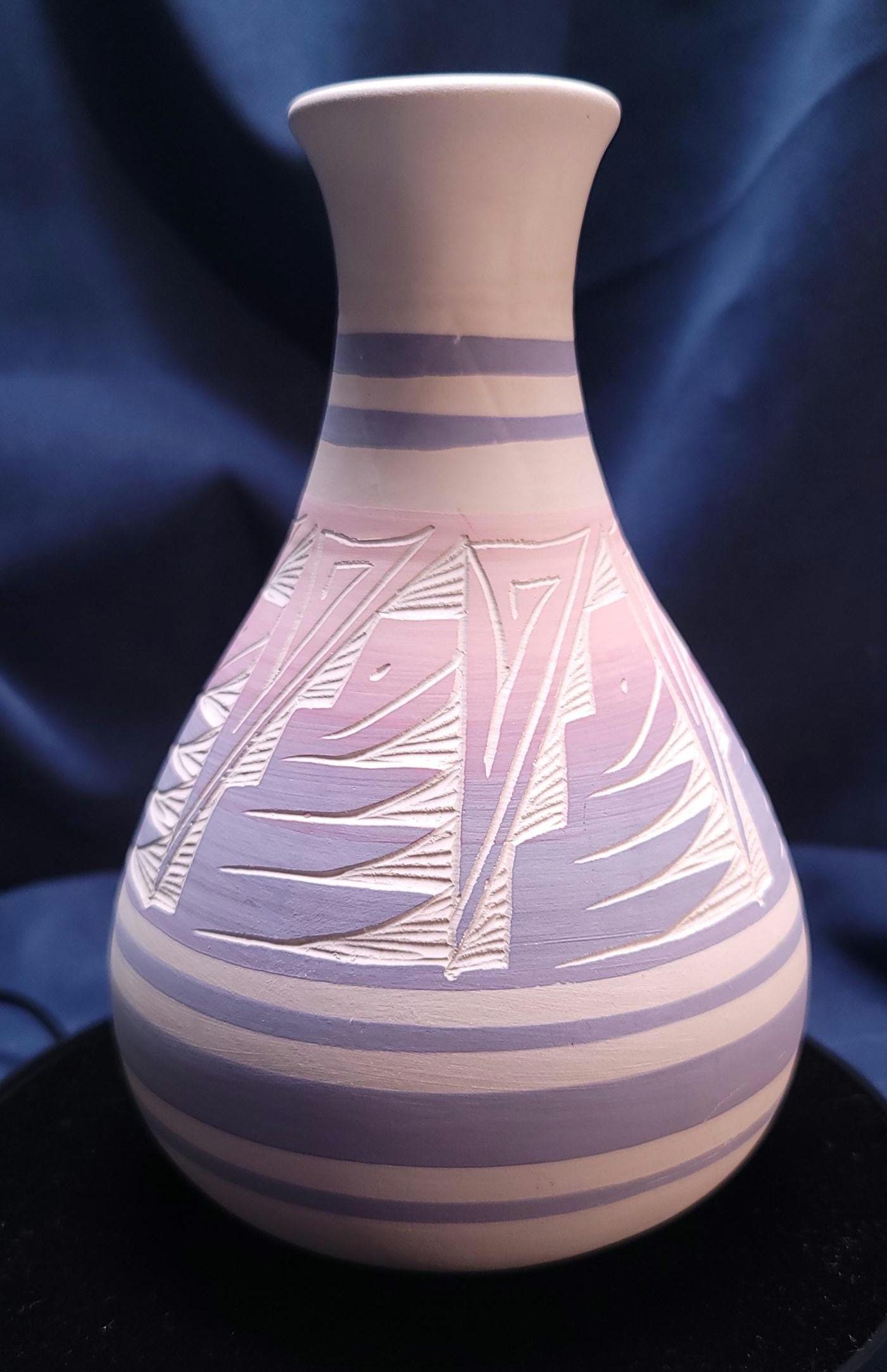 Dine Pottery Signatures