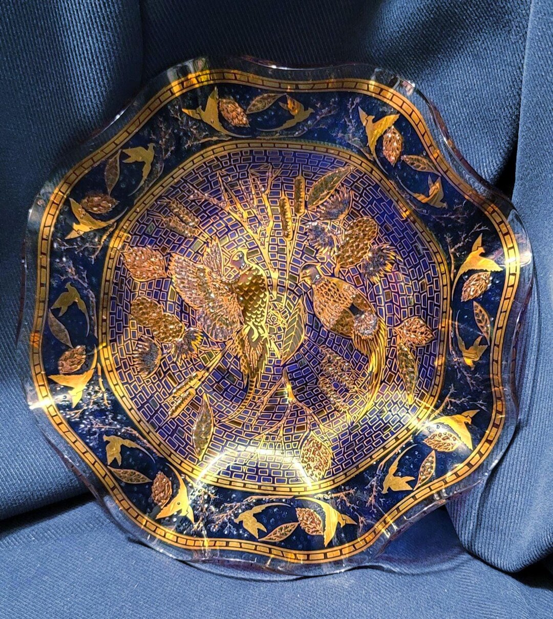 MCM - Houze Art Glass - Ruffled Plate With 24K Gold and Phaesants ...