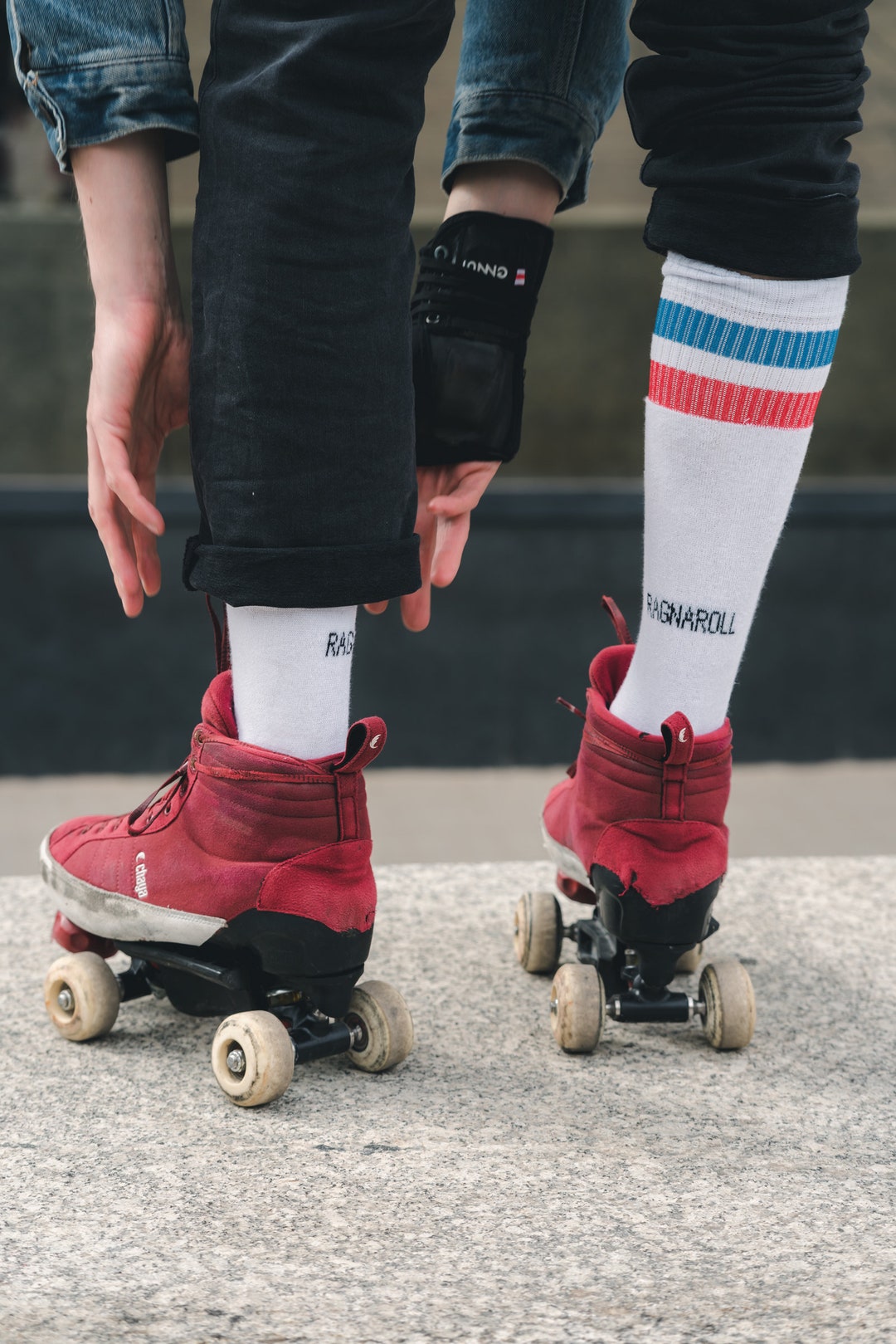 Ragnaroll Pro Skate Socks, Roller Skate Socks, Padded Sports Socks ...