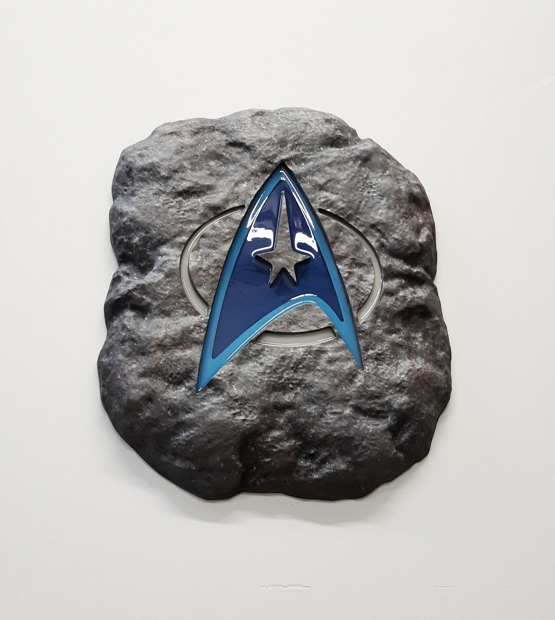 Star Trek Inspired Star Fleet Symbol Hanging Wall Stone is Fan Made ...