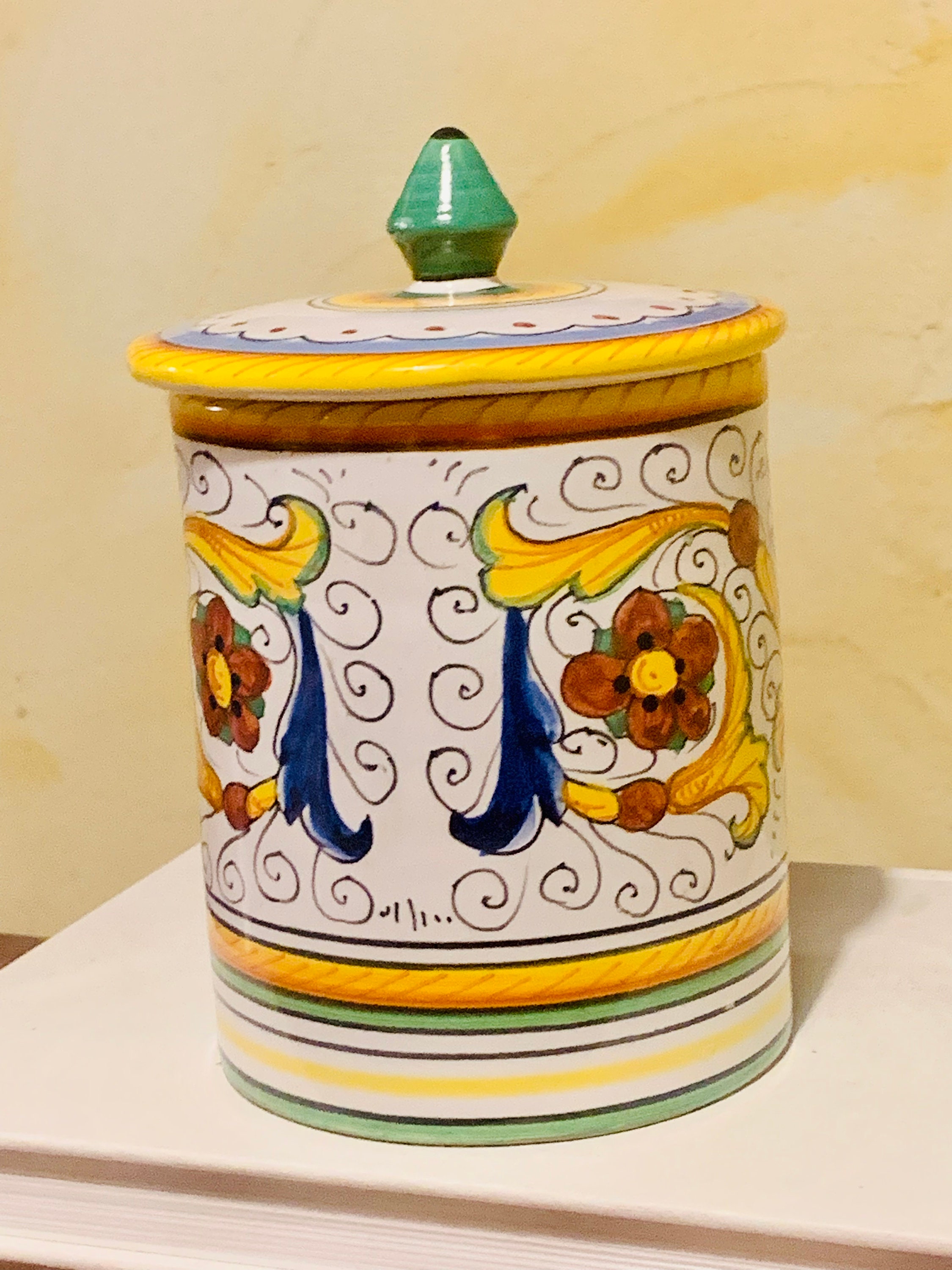 Deruta Vintage Pottery Raffaelesco Beautiful Jar Vintage Jar - Etsy