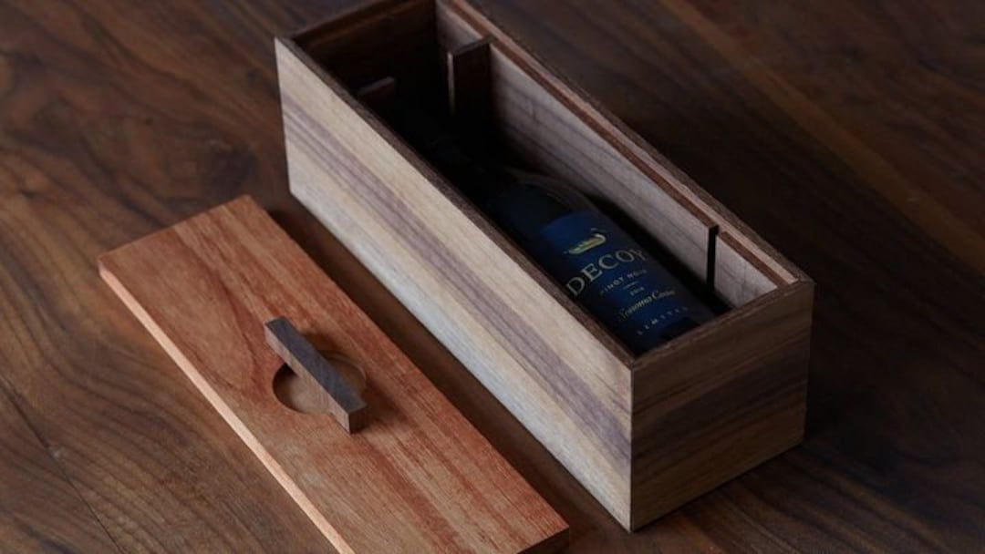 Walnut and Cedar Wine Box - Etsy