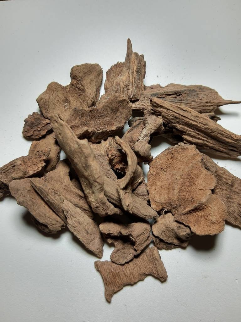Philippines Filipino Soil Agarwood Oud | Etsy