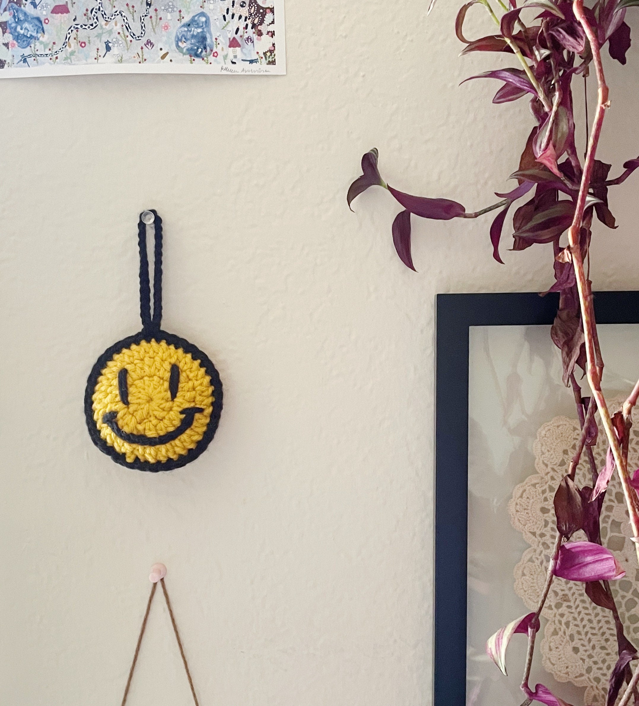 Crochet Smiley Face Ornament, Handmade Car Accessory, Wall Hanging - Etsy