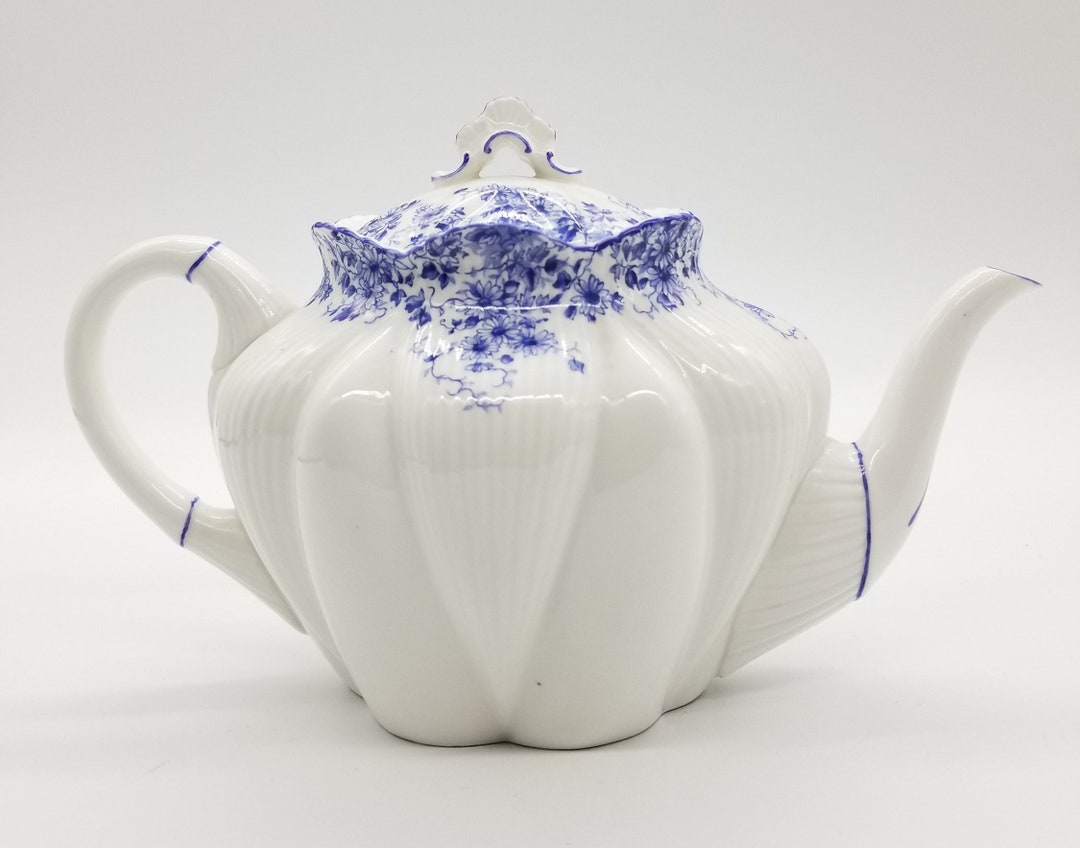 Shelley Dainty Blue Teapot With the Lid Made in England - Etsy