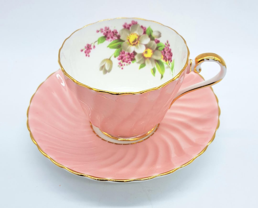 Aynsley Swirl Pattern Teacup and Saucer , Pink With Flowers Inside - Etsy