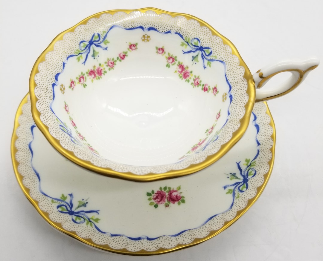 Wedgewood Harlequin Ribbon and Rose Cup ,bone China Teacup and Saucer ...