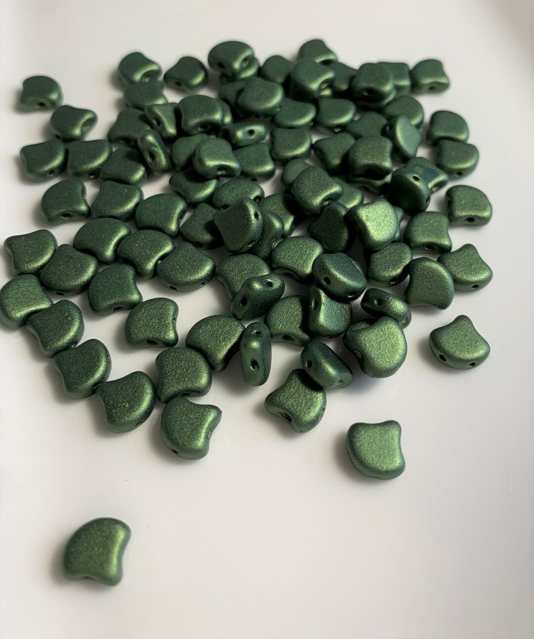 30 Pcs Ginko Matubo Beads, Gold Shine Dark Olive, 2 Hole, 7.5mm, Czech ...