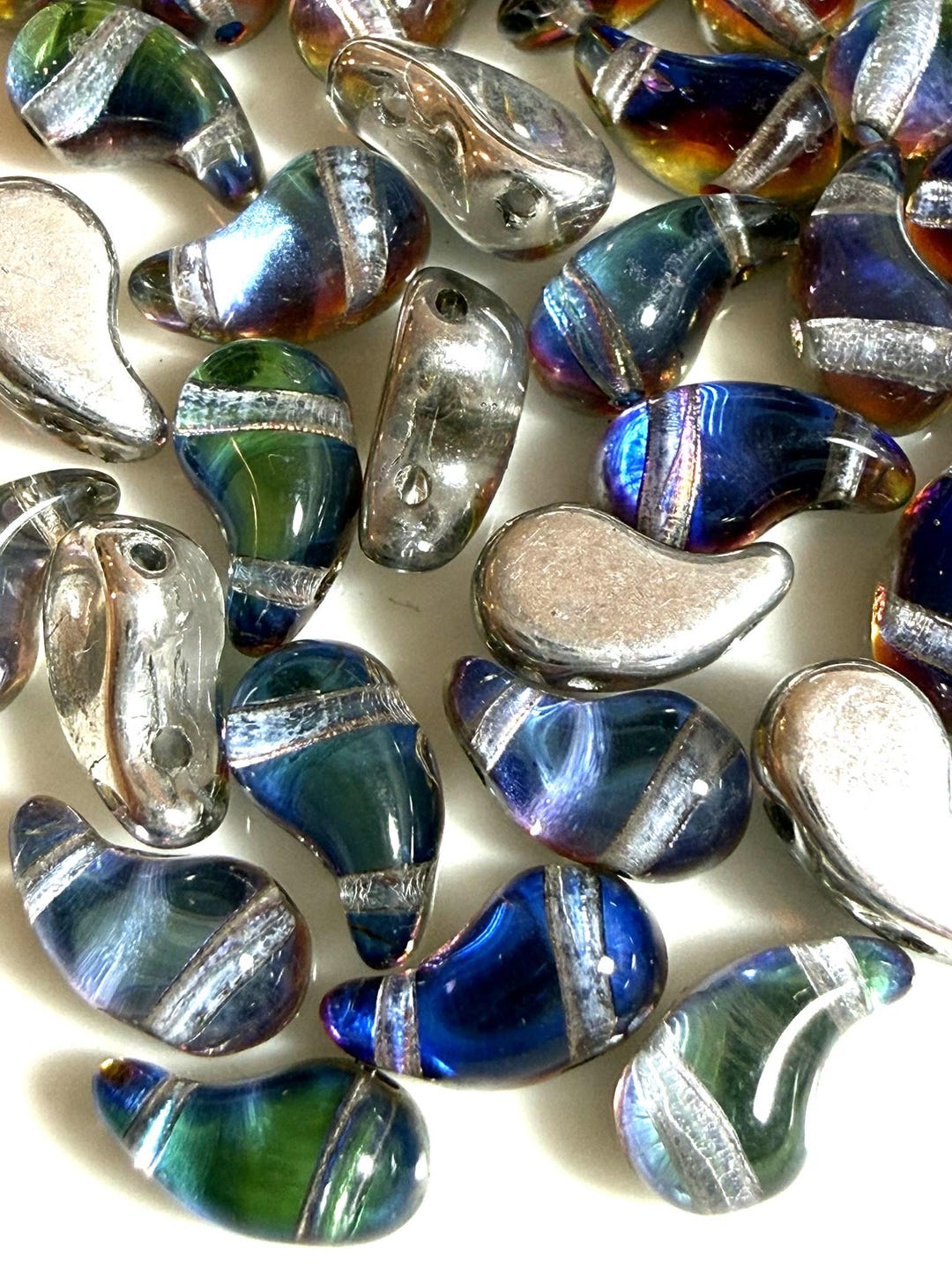 30 Pcs Crystal Underlit Petroleum Zoliduo Bead, 2 Hole Glass Bead ...