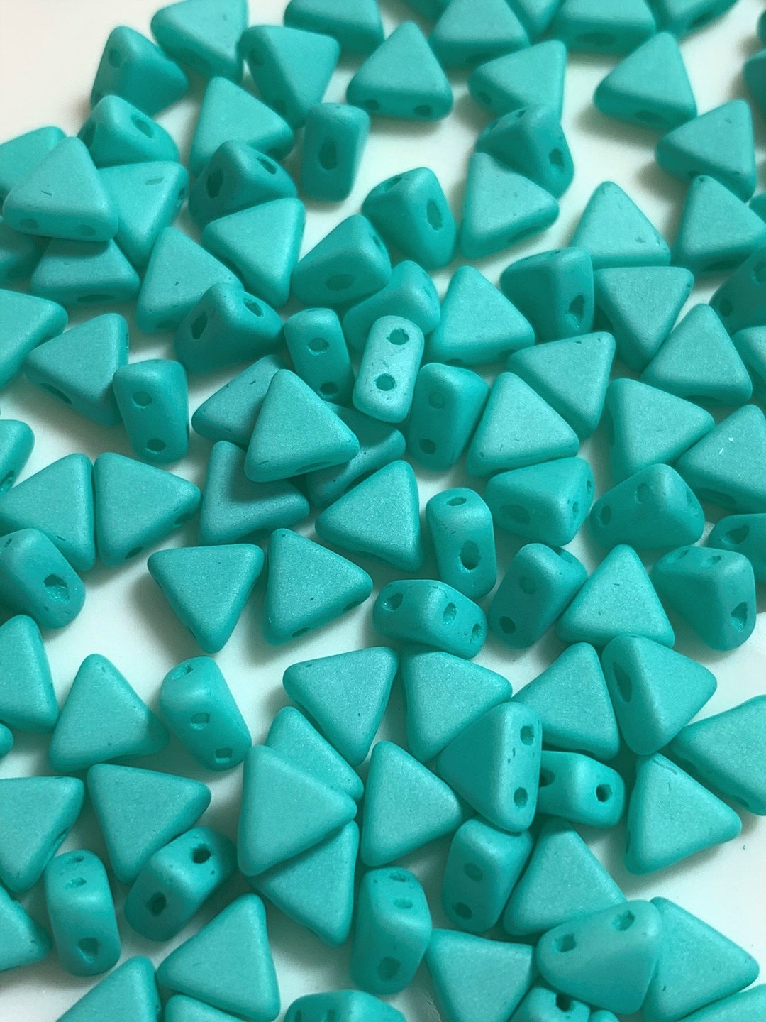 Kheops Par Puca® Beads, Green Turquoise Silk Matte, 2 Holes, 6x6mm ...