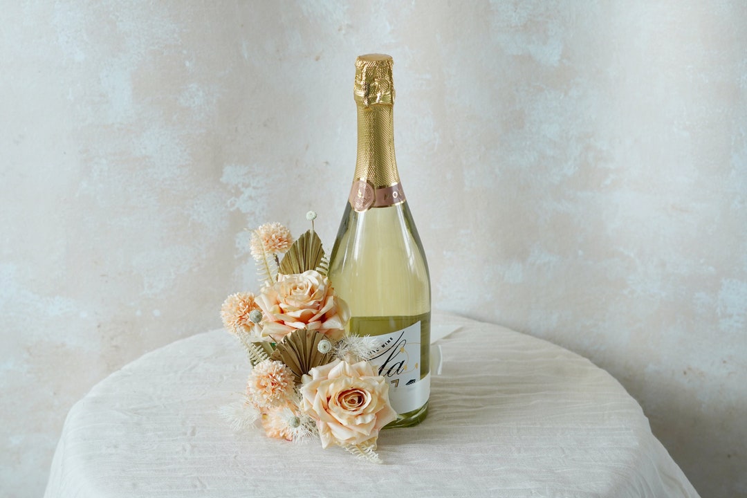Flower Arrangement for Wine Bottle,wedding Bouquet,wine Bottle Bouquet ...