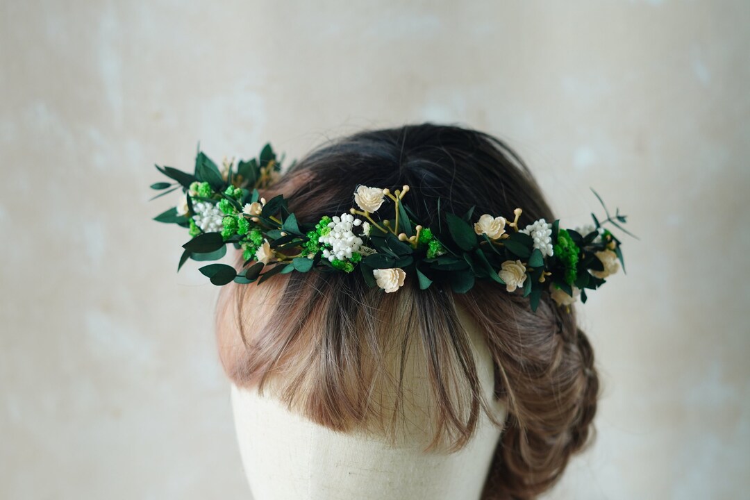 Green Preserved Eucalyptus Leaf Flower Crown - Dried Flowers ...