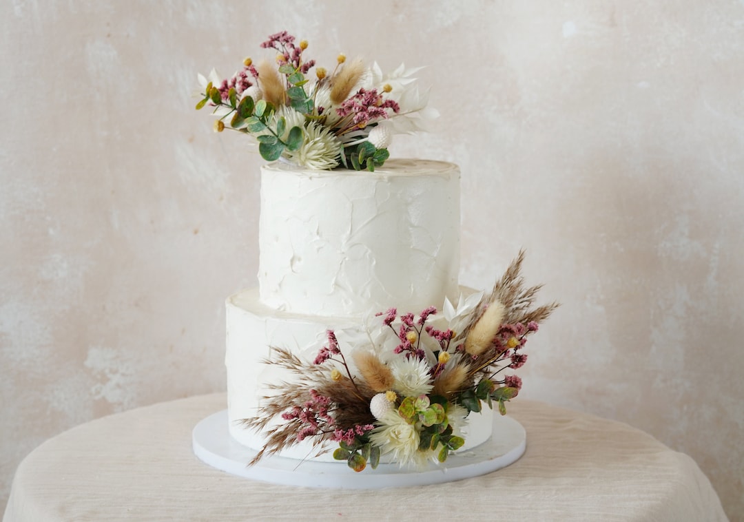 Natural Bohemian Preserved Flower Cake Topper Dried Flowers Cake Topper ...