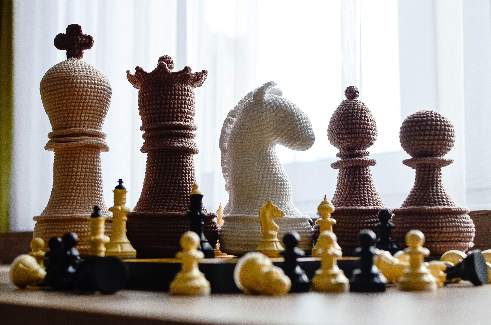 No Sew Chess Set Crochet Pattern – QUEEN, KING, Rook, Pawn, Knight ...