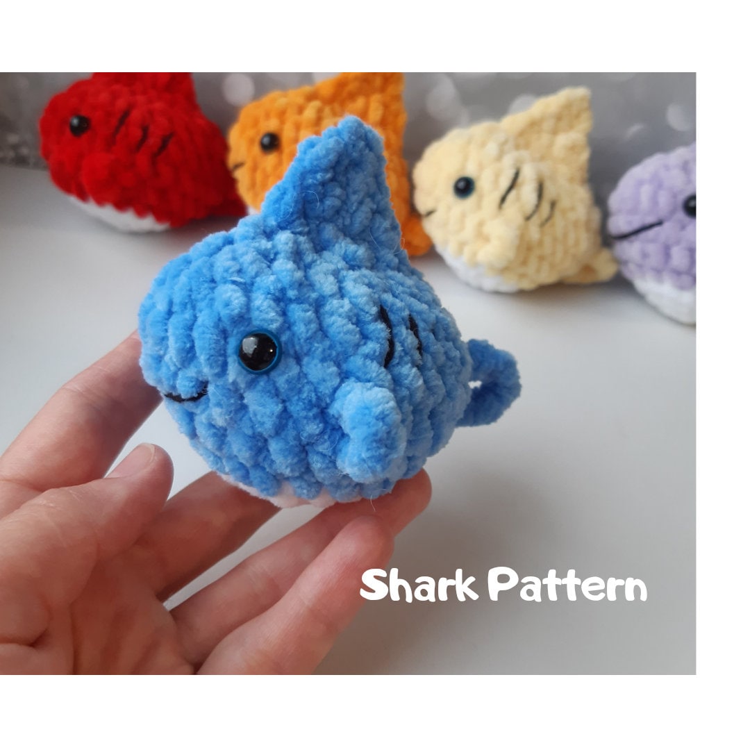 Baby Shark Crochet Keychain Pattern,crochet Car Accessories,mirror ...