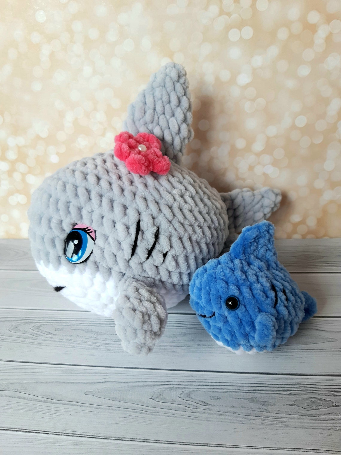 Baby Shark Family Crochet Pattern,mom and Baby Shark Crochet Tutorial ...