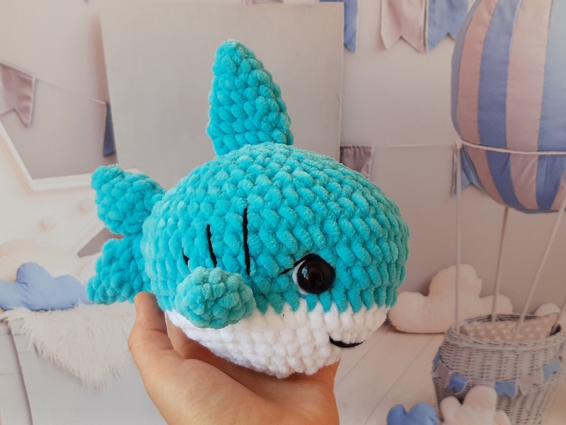 Baby Shark Family Crochet Pattern,mom and Baby Shark Crochet Tutorial ...