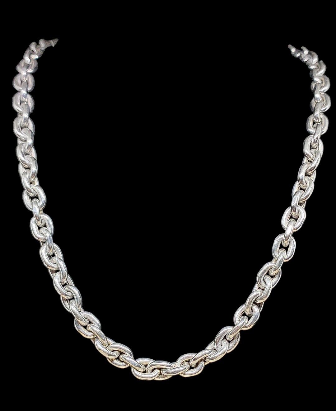 Beautiful Vintage Circa 1970s Decorative Oval Puffy Belcher Sterling ...