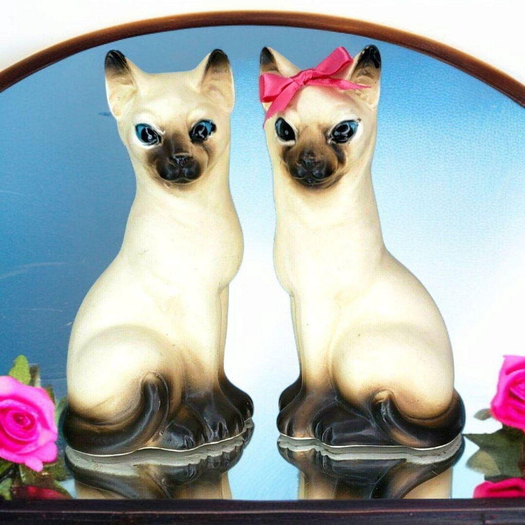 Vintage Siamese Cat Figurine Set Boy & Girl Pink Bow Victoria Ceramics ...