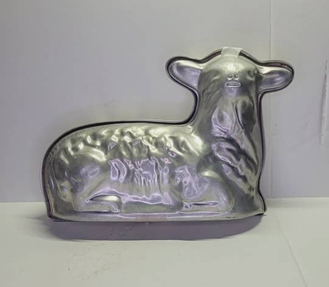 Vintage Aluminum Cast Metal Lamb Cake Mold / Cooking Baking Kitchen ...