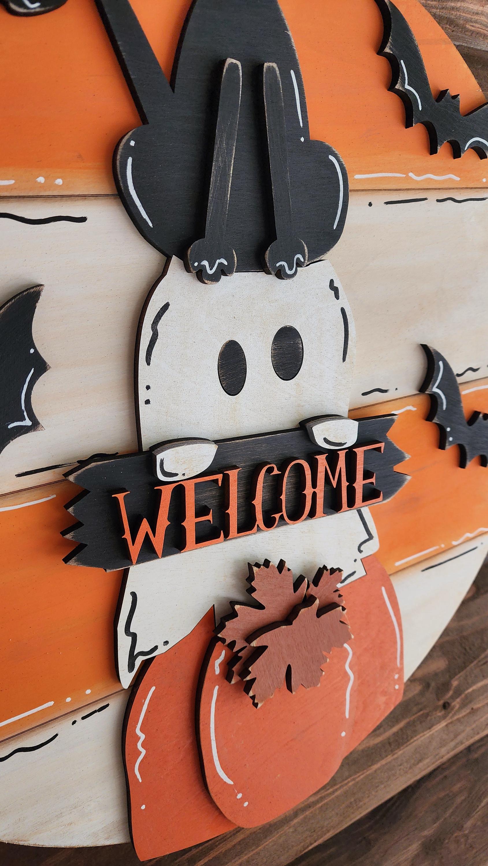 Spooky Friends Halloween Welcome Sign - Etsy