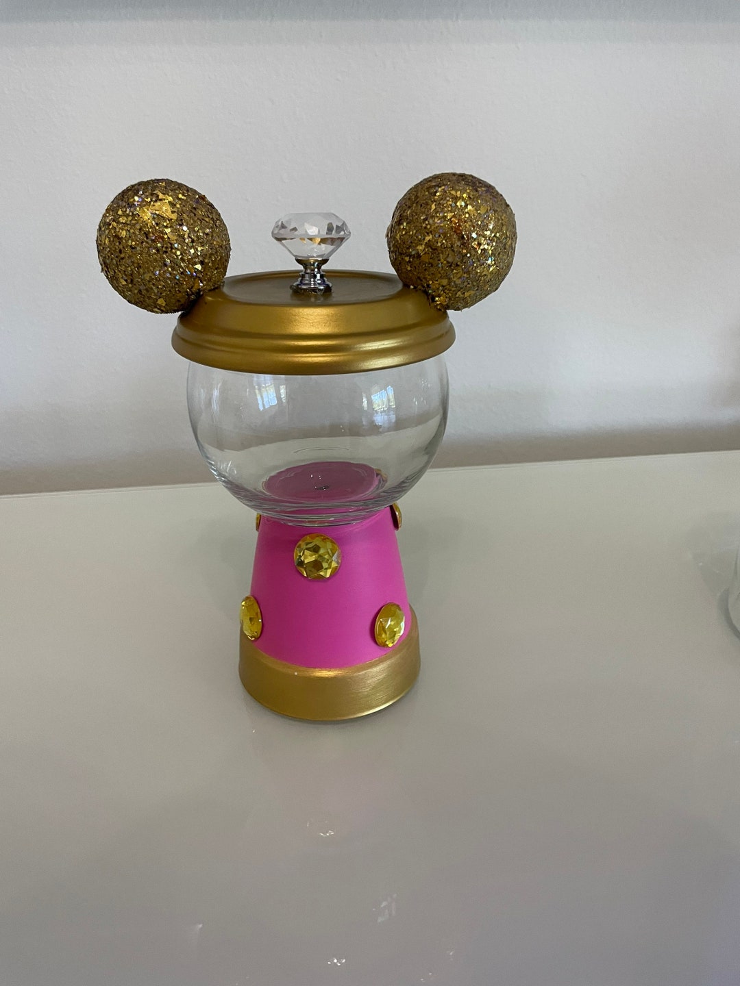 Minnie Mouse Gumball - Etsy