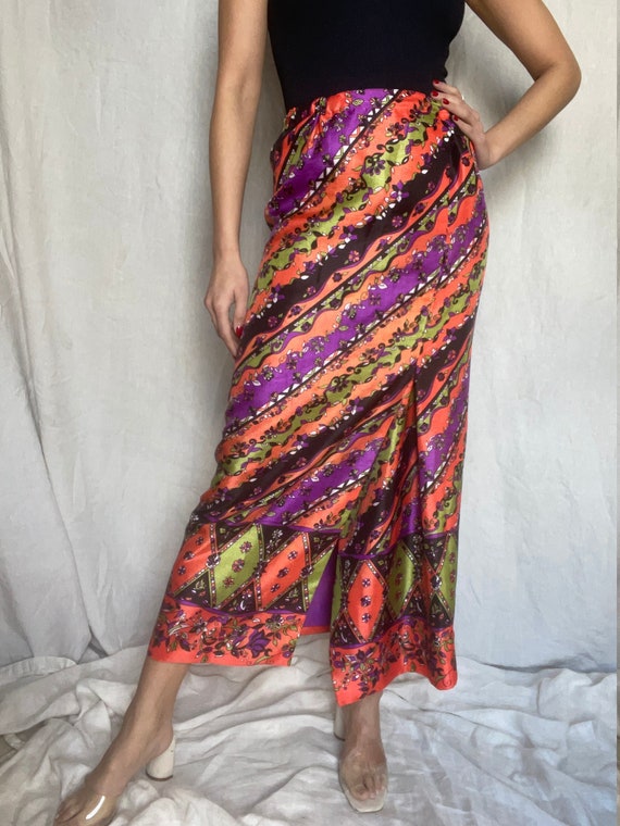 nos 1960s vintage groovy - Gem