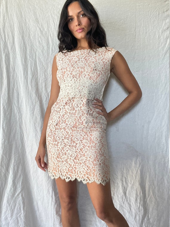 vintage lace white floral - Gem