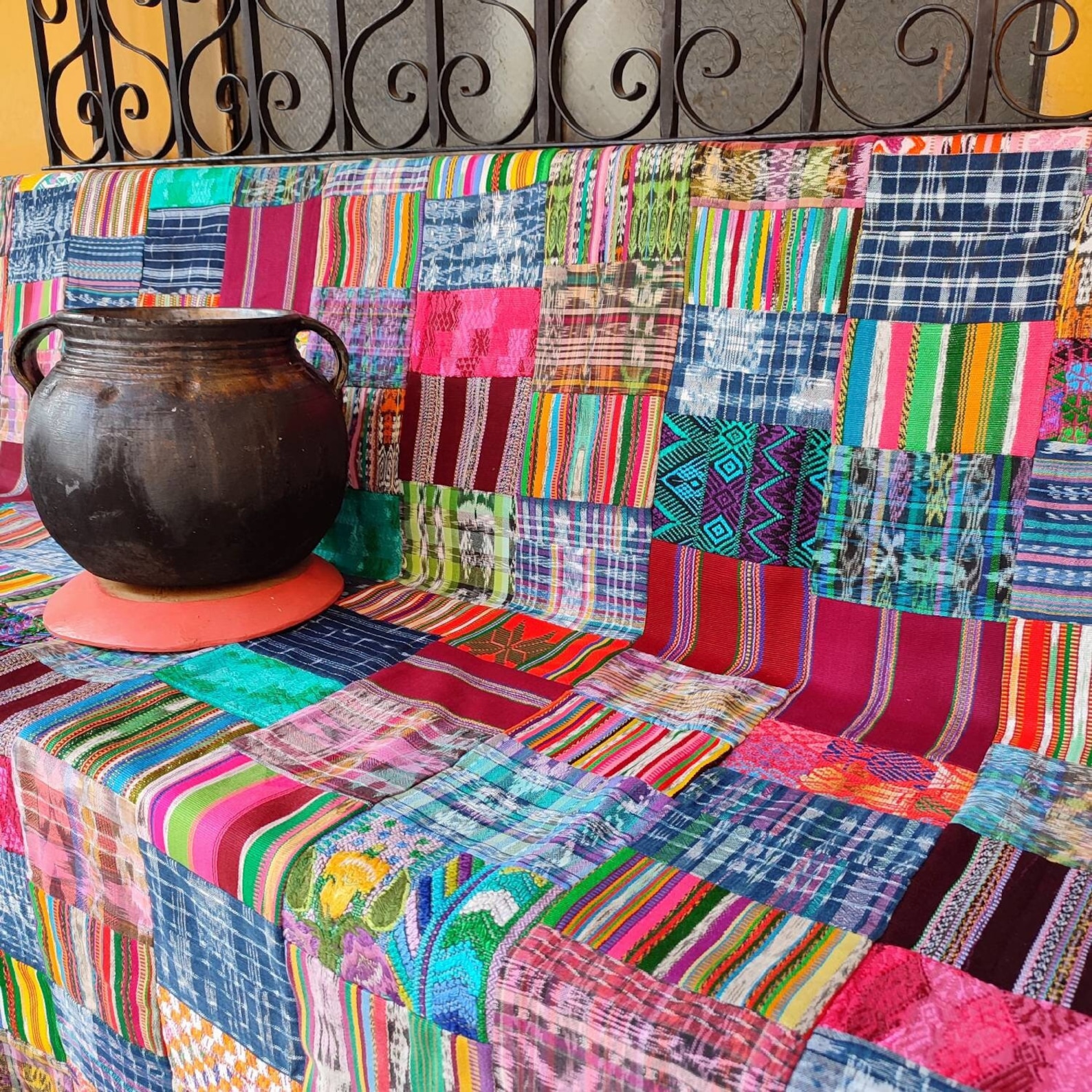 GUATEBELLA. Handmade Twin Size Patchwork Quilt for Bed - Etsy