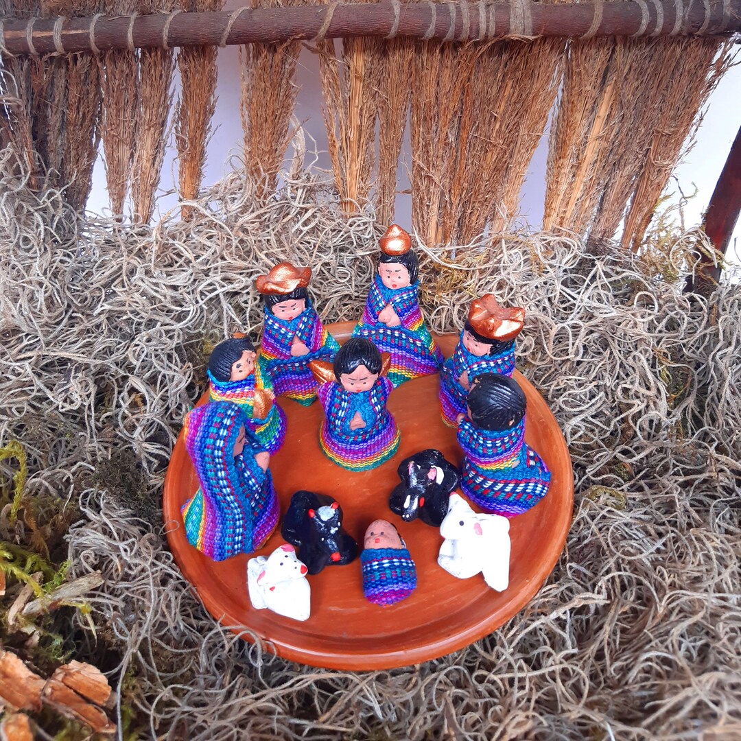 HAPPINESS. Handmade Guatemalan Nativity Ceramic Set of 12 Figurines ...