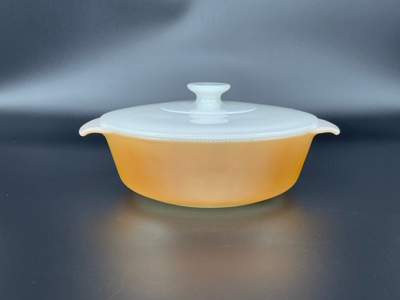 Cookware Kitchen & Dining Casserole 5 Fire King peachy orange color to ...