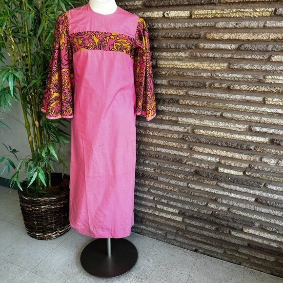 Baba Kea Honolulu Vintage 60s Hawaiian Pink Psychedelic Bell Sleeve ...