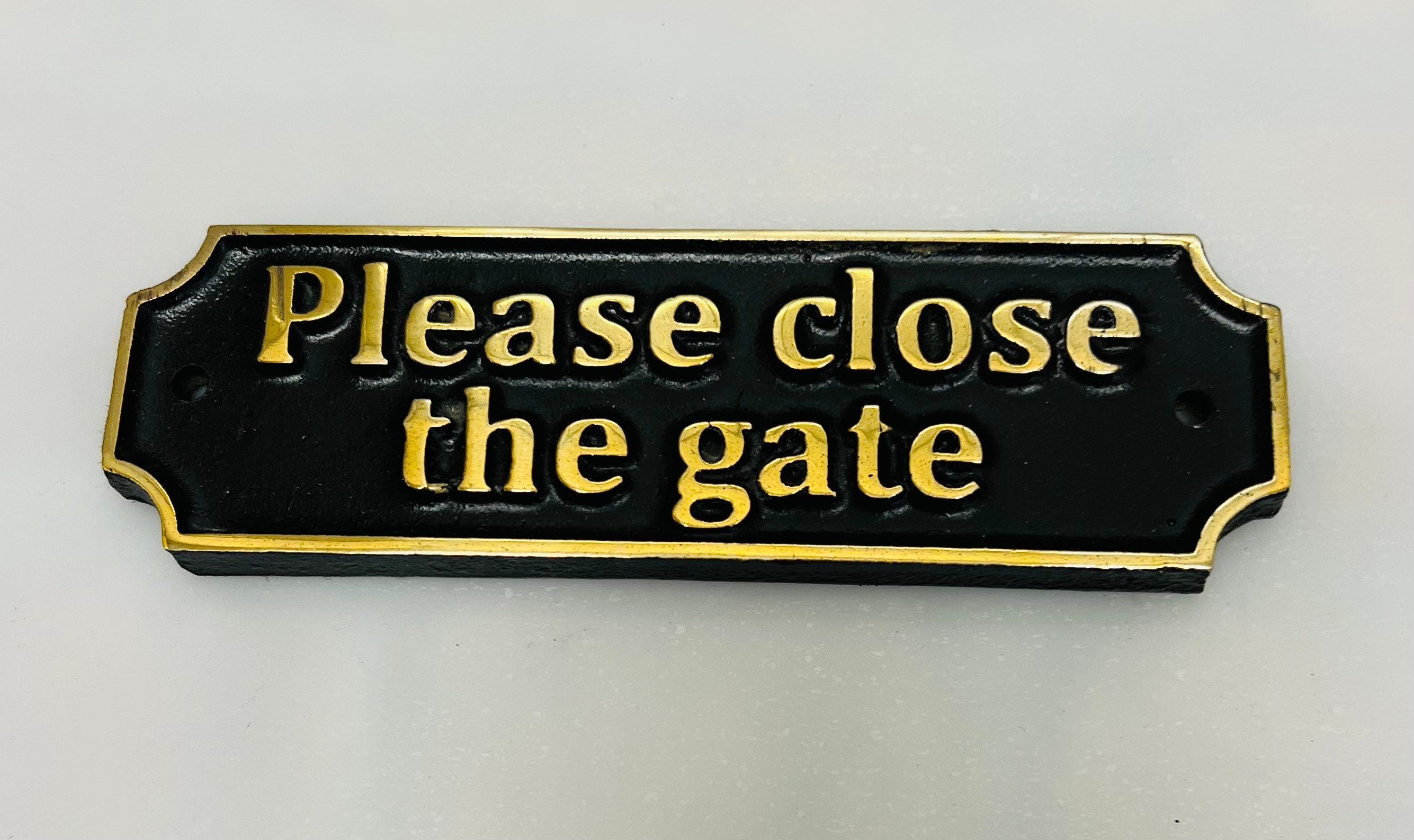 Decorative “please Close the Gate” Sign - Etsy