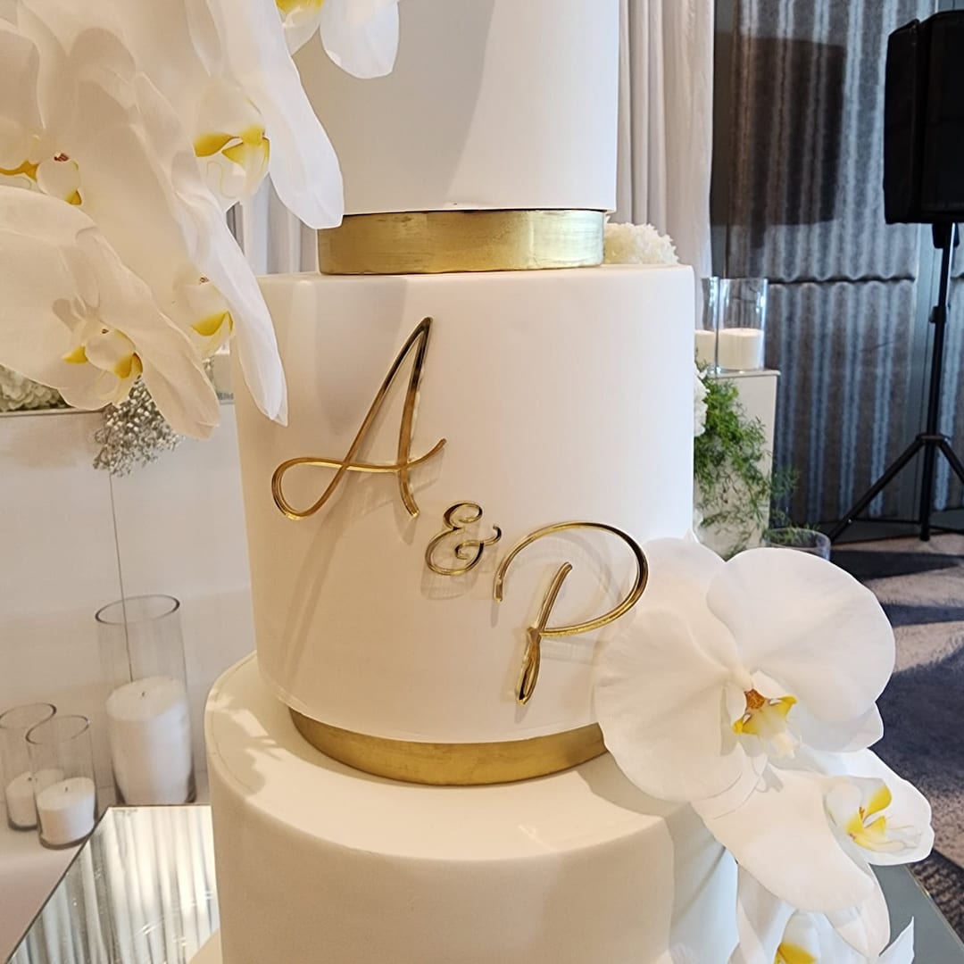 Custom Wedding Cake Initials Charm - Etsy Australia