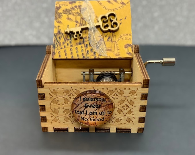 Harry Potter Theme Music Box. Hand Crank Wooden Music Box. Hedwig’s ...