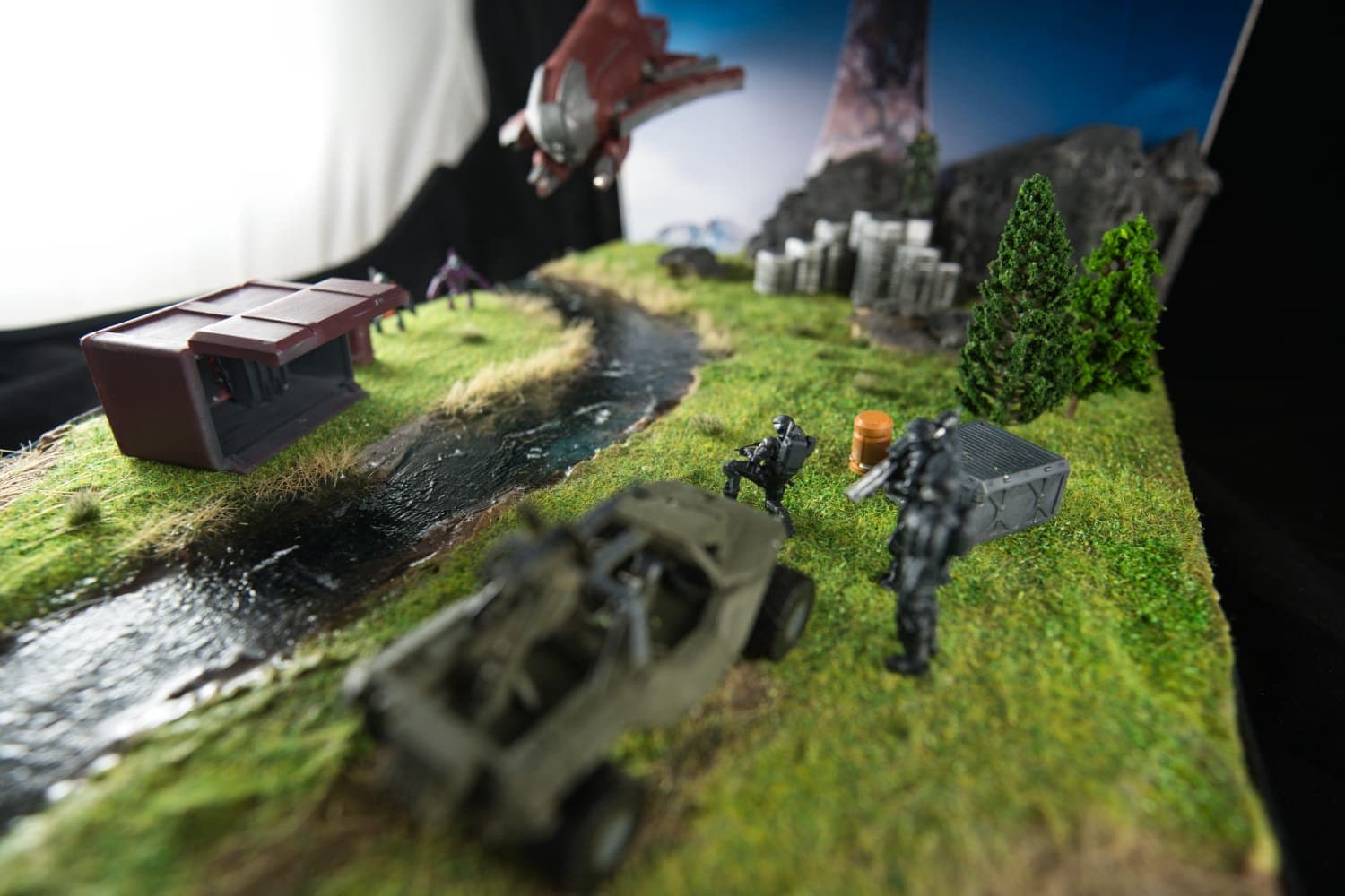 Fan Made Halo Diorama "battle for Reach" 43 X 30 Cm - Etsy